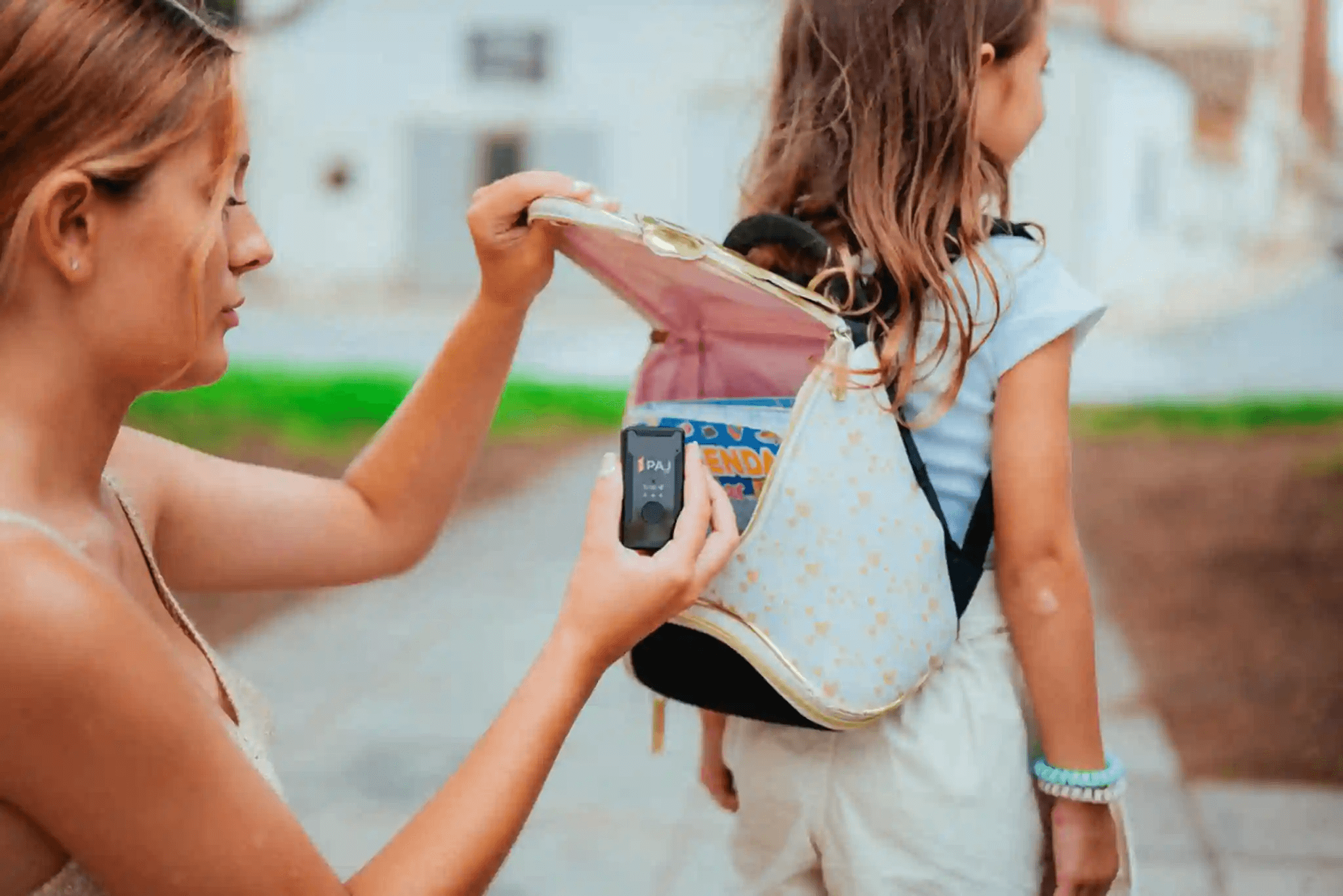 Best Tracking Devices for Kids in 2025: Top 8 for Safety & Peace of Mind